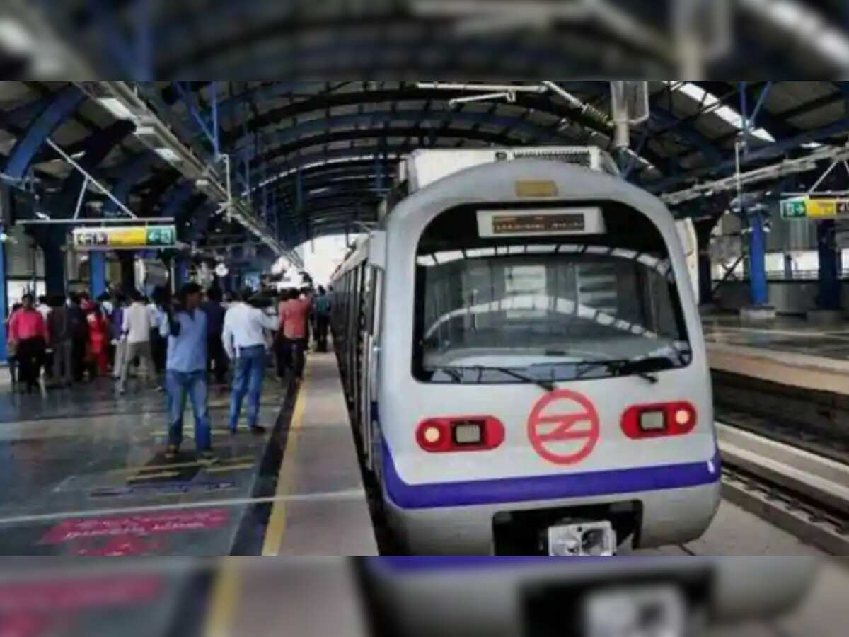 Noida Metro Republic Day sale: NMRC to offer free metro card to ...
