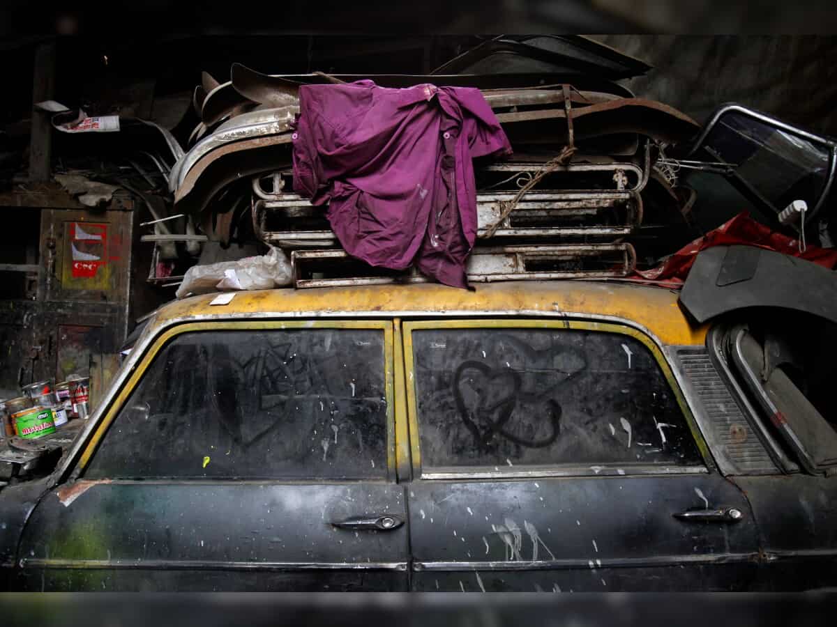 Vehicle Scrappage Policy: Govt vehicles older than 15 years to be ...