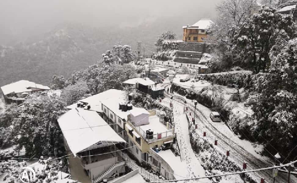 Several Places In Uttarakhand, Including Joshimath, Receive Snowfall ...