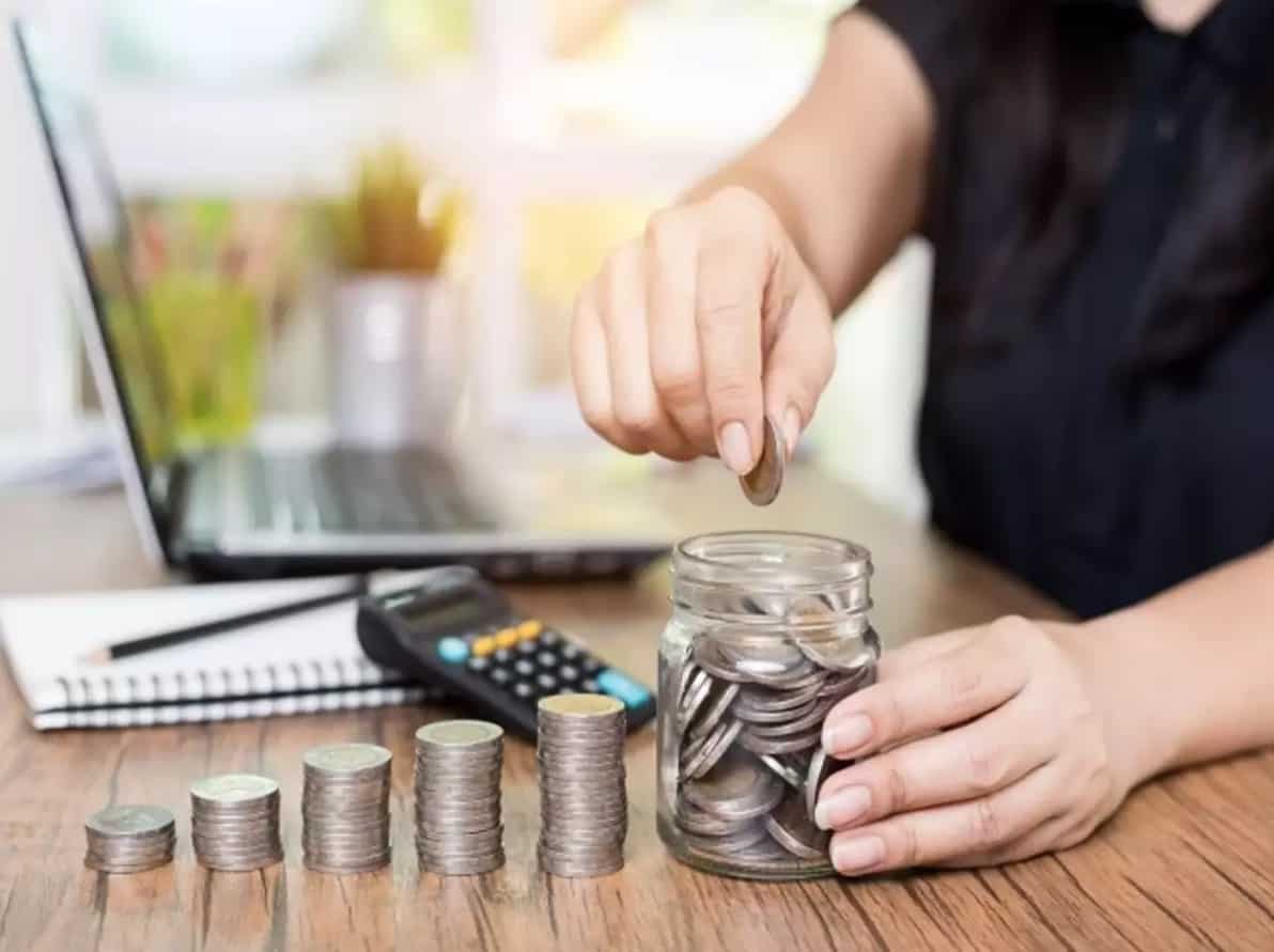 Money Guru: Which Investment Is Effective During Inflation - FD Or Debt ...