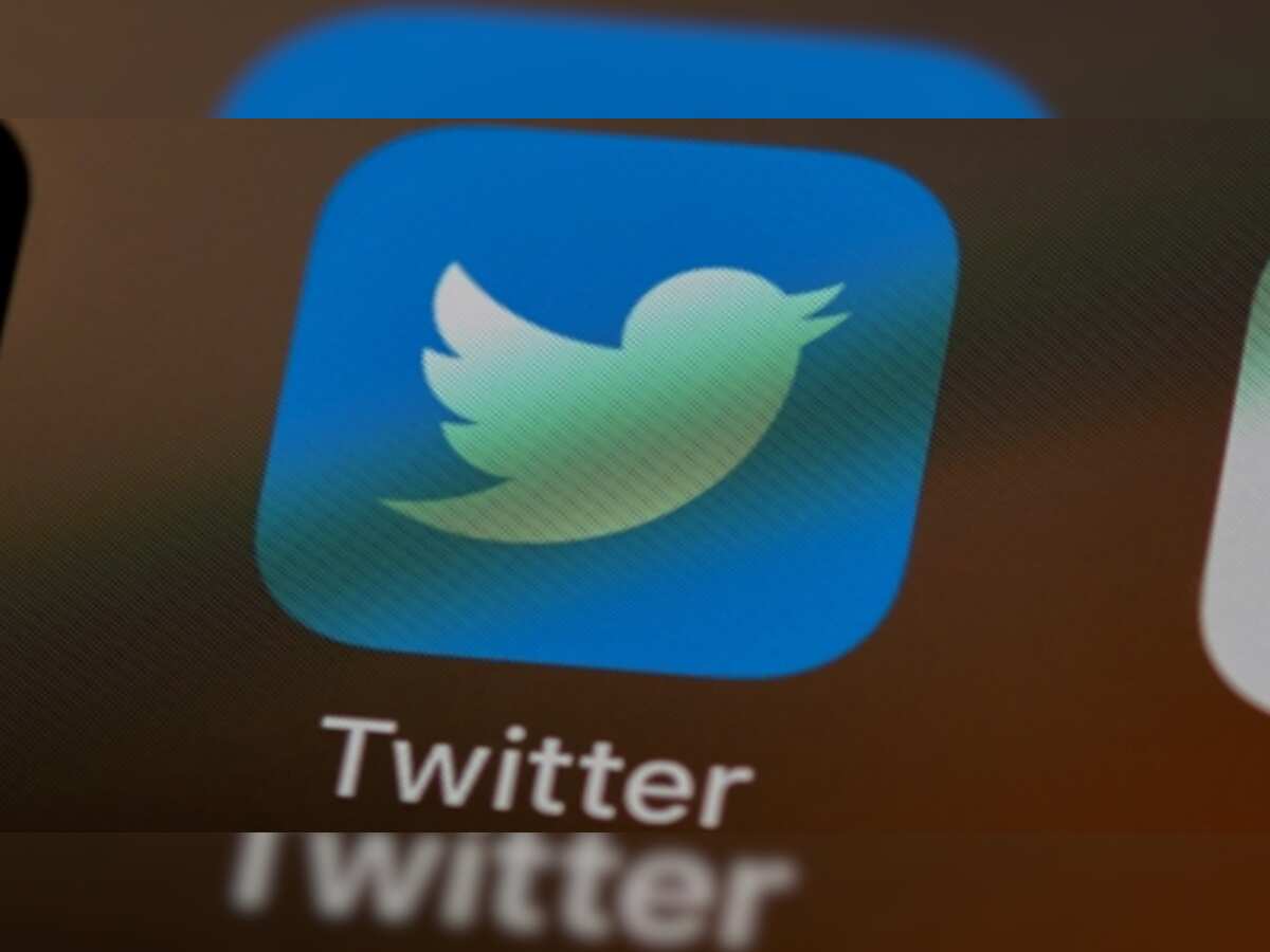 'Pardon the interruption!' says Twitter as iOS users face outage | Zee Business