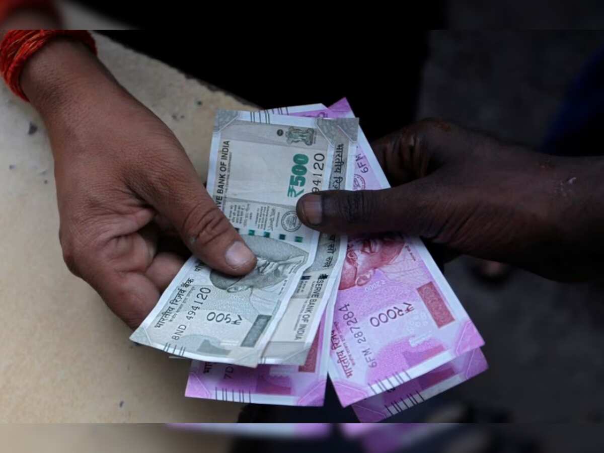 Income Tax: Best tax saving investments under Section 80C | Zee Business