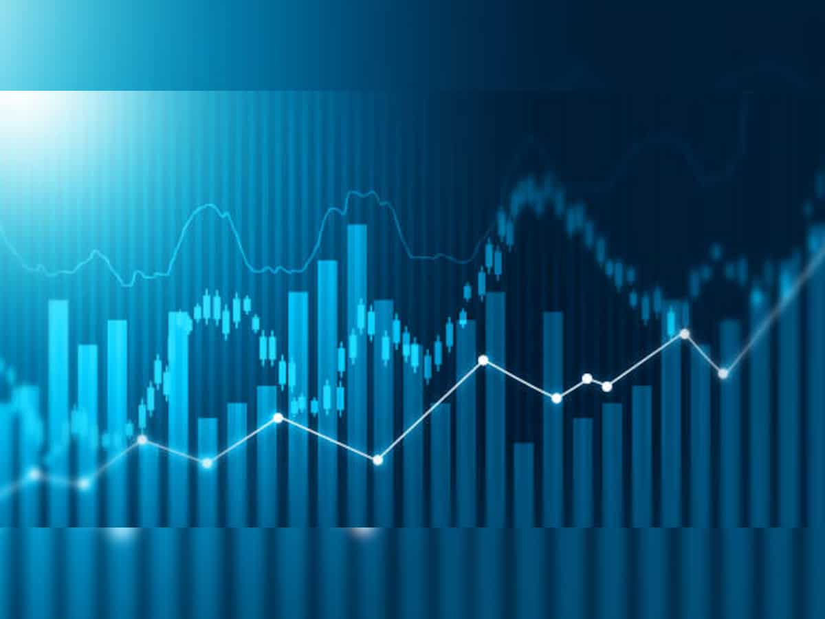 Top Gainers & Losers: RBI lifts mood of financials with rate hike pause ...