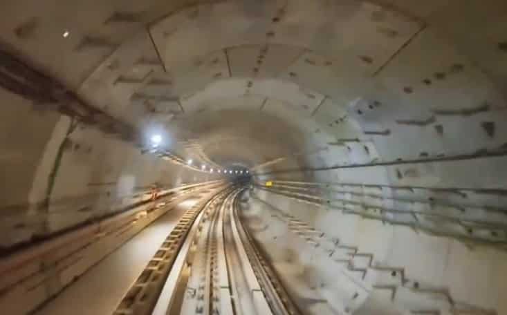 Underwater Metro Kolkata: Metro runs under water for the first time in ...
