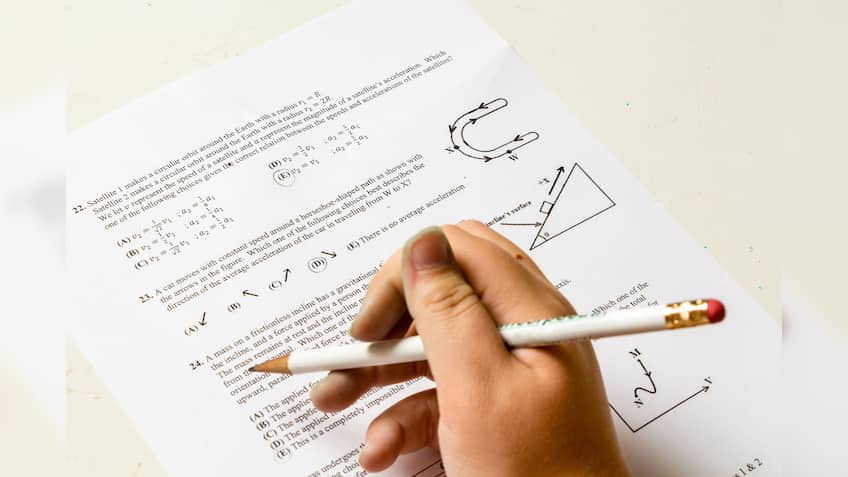 CBSE Class 10 Result 2023 Released: Check marksheet on cbseresults.nic ...