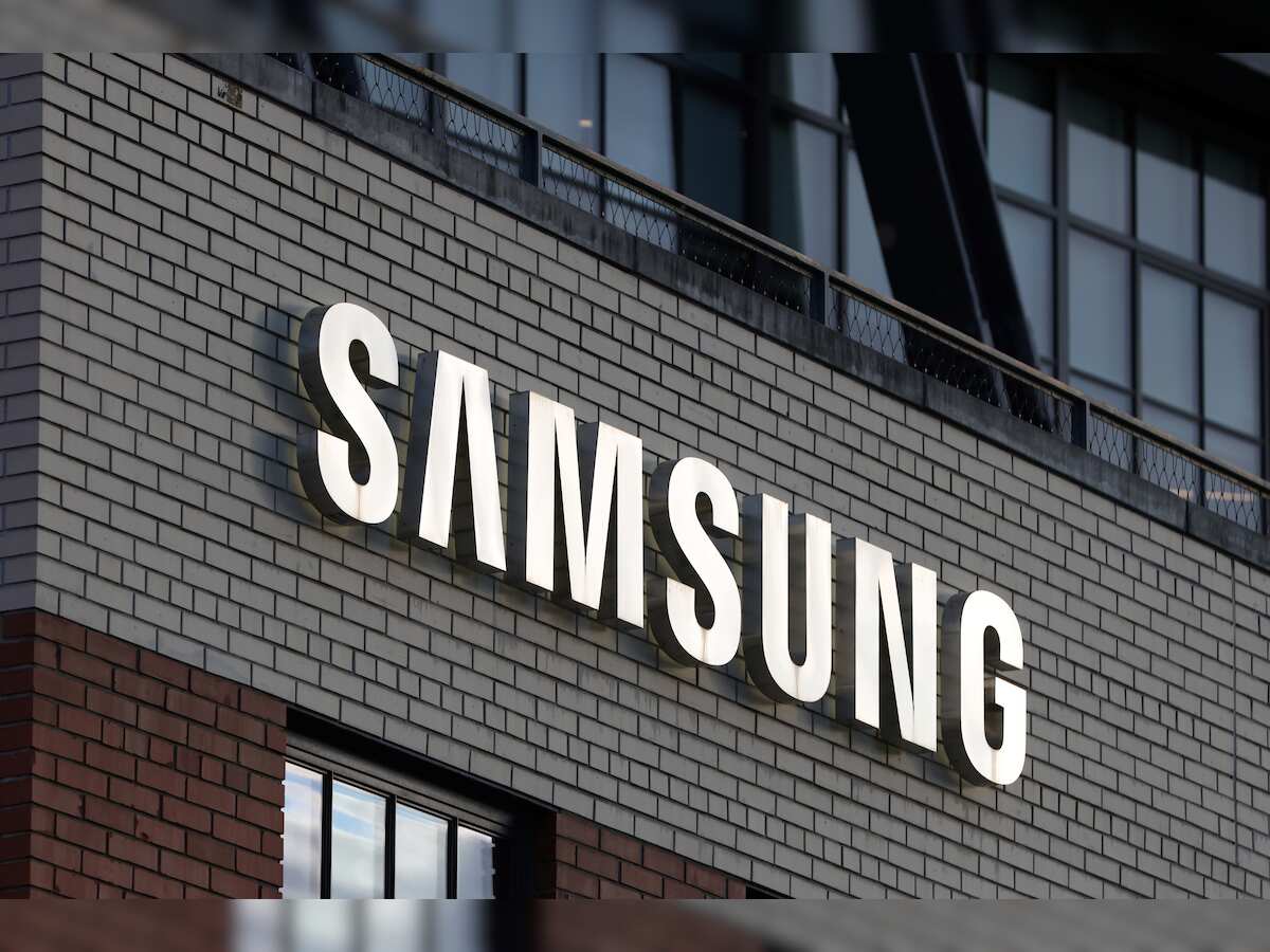 Samsung faces serious competitor in fast growing foldable phone market ...