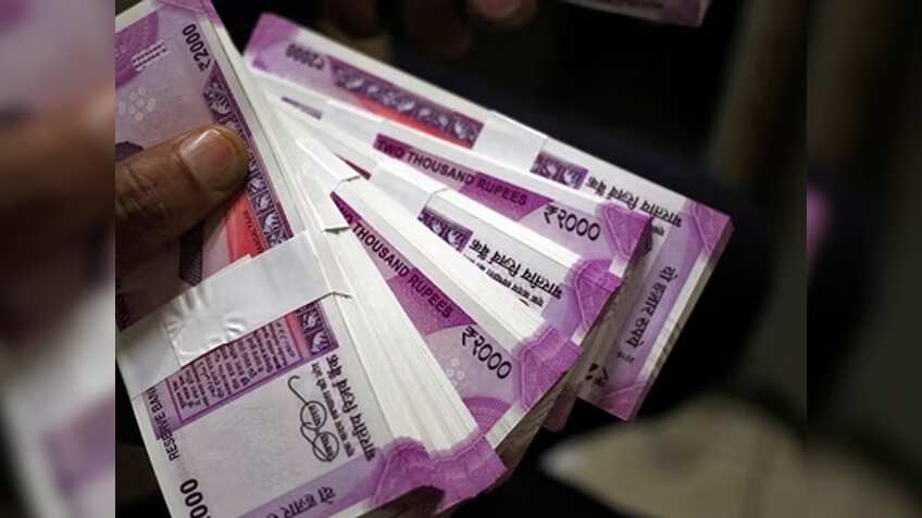 Rs 2000 notes exchange, deposit Highlights: Aaadhar card, official ...