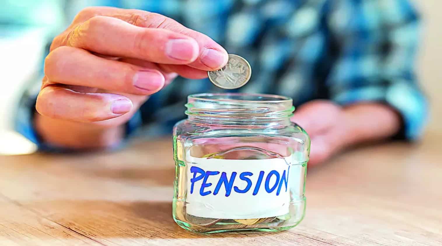 Money Guru: Should You Opt For Higher Pension Under The Employee ...