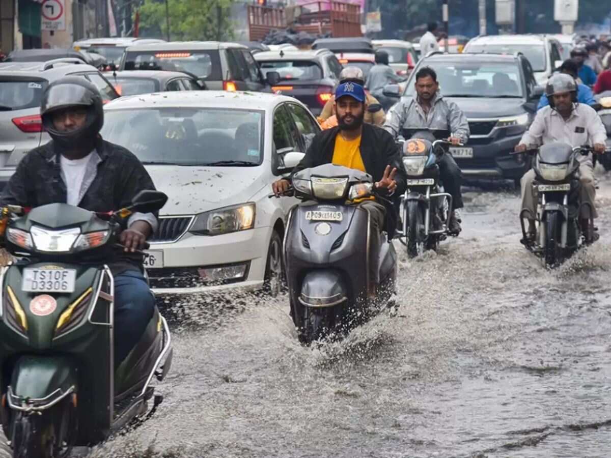 Heavy rains lash north Gujarat due to depression after Cyclone Biparjoy ...