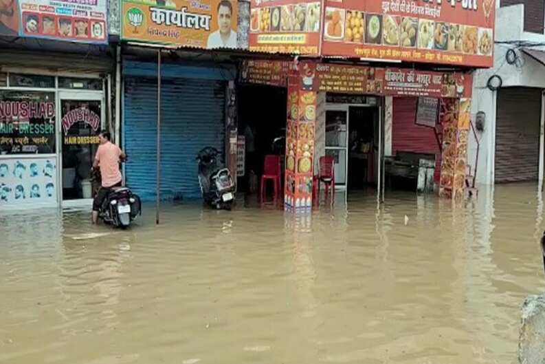 Uttarakhand: Met dept issues 'alert' amid heavy rainfall in Haridwar, Mussorie districts