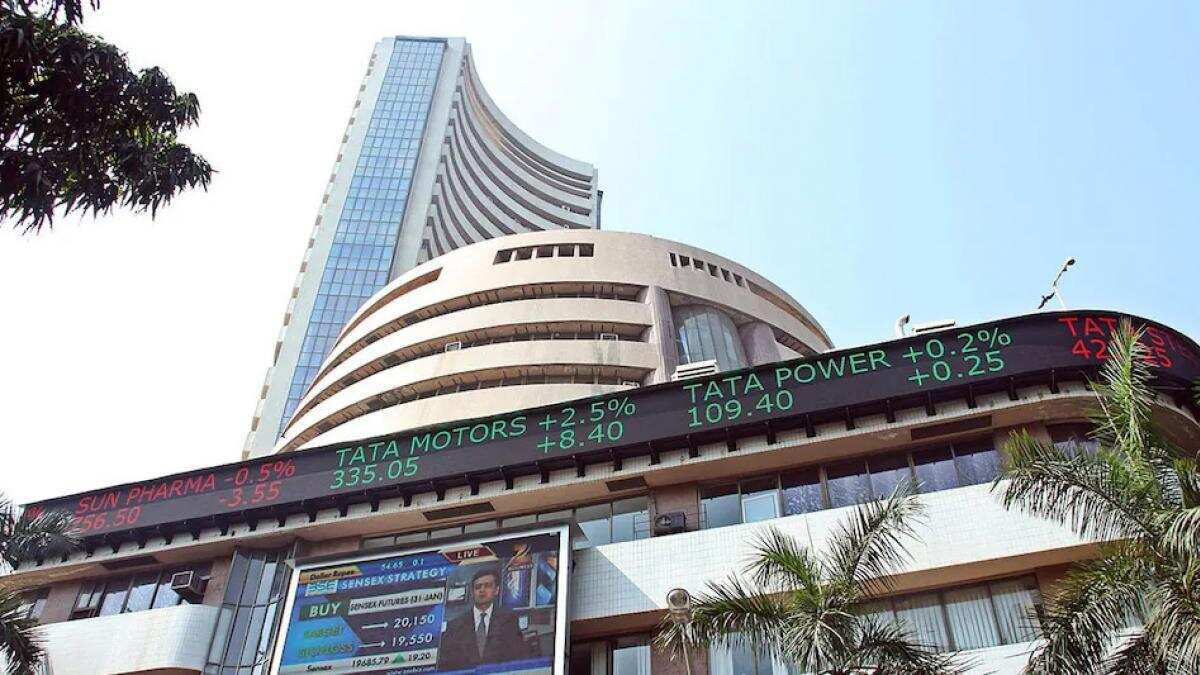 Bazaar Aaj Aur Kal: Selling returned in the market, BSE Sensex fell 440 points to close at ...