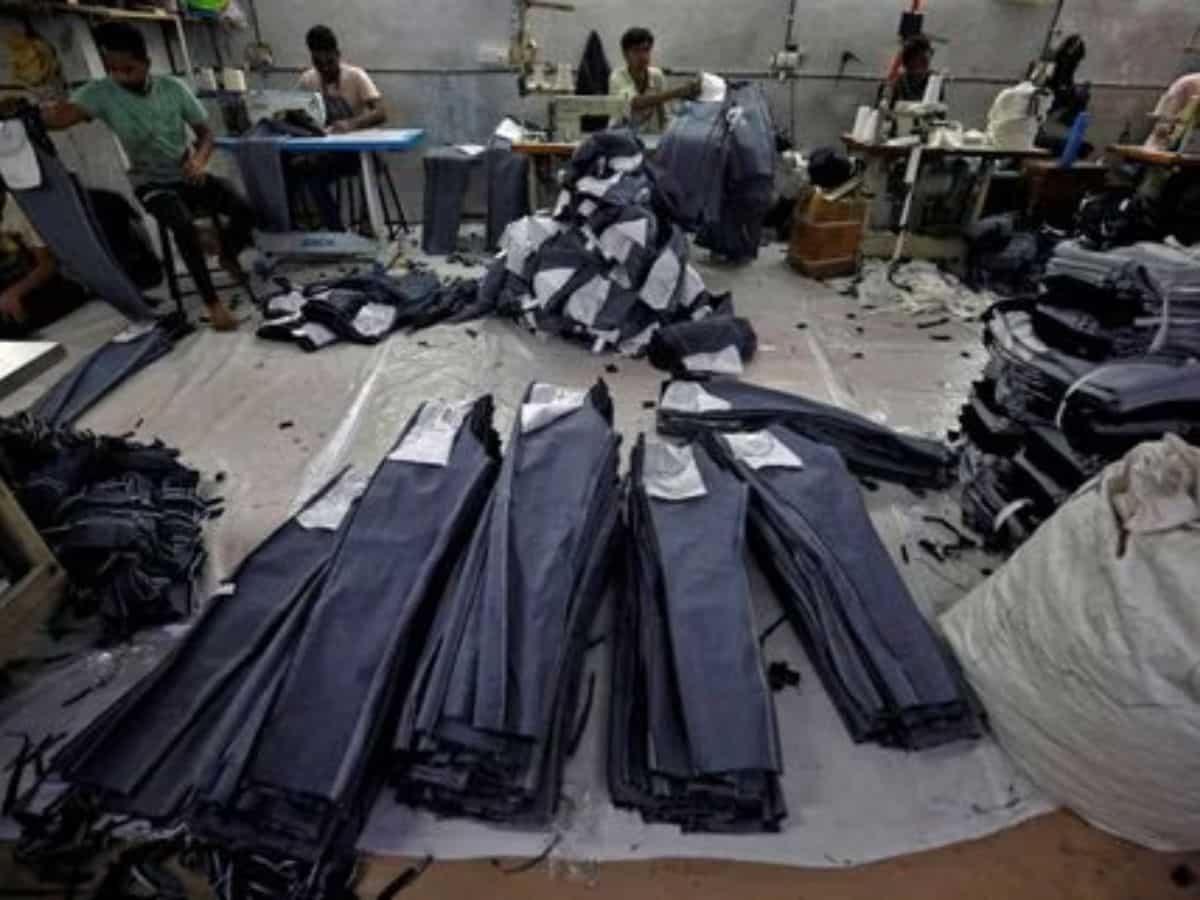 India likely to present incentives for ailing textile by December ...