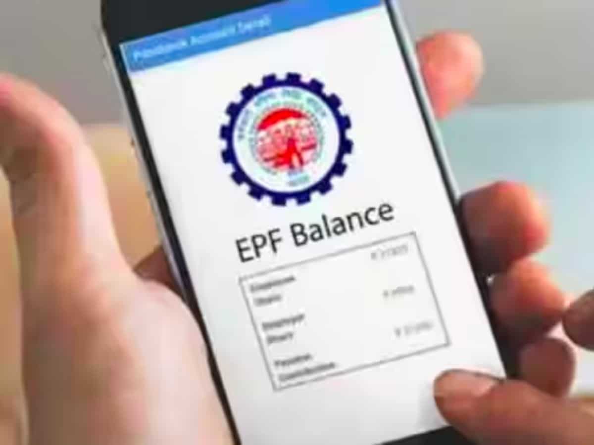 EPFO: What does EPFO's new circular say about updating EPF account details? | Zee Business