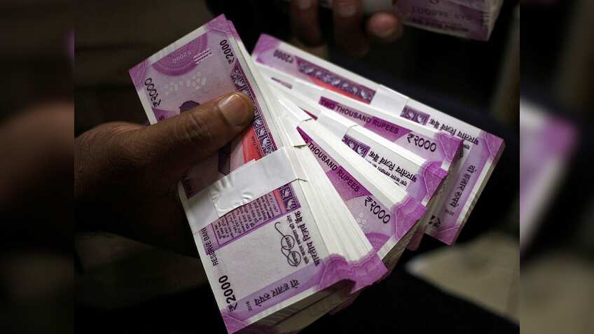 Rs 12,000 crore remain in circulation, RBI says day ahead of Rs 2,000 ...