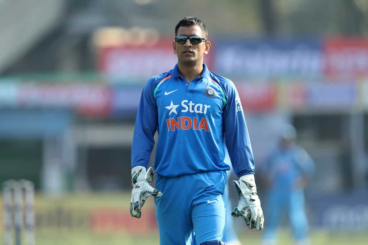 SBI announces MS Dhoni as official brand ambassador | Zee Business
