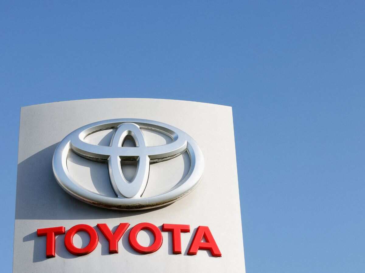 Toyota Sales Surge 66 To 21879 Units In October Zee Business 