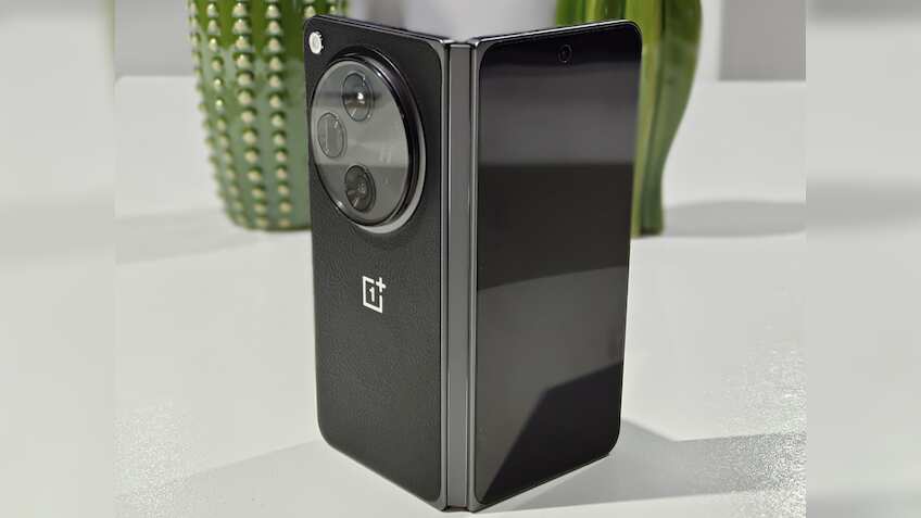 OnePlus Open becomes highest selling foldable smartphone on open sale ...