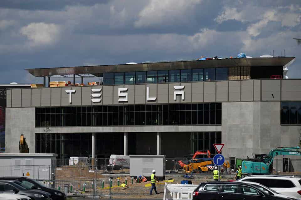 Tesla recalls nearly all vehicles on US roads over lack of Autopilot ...