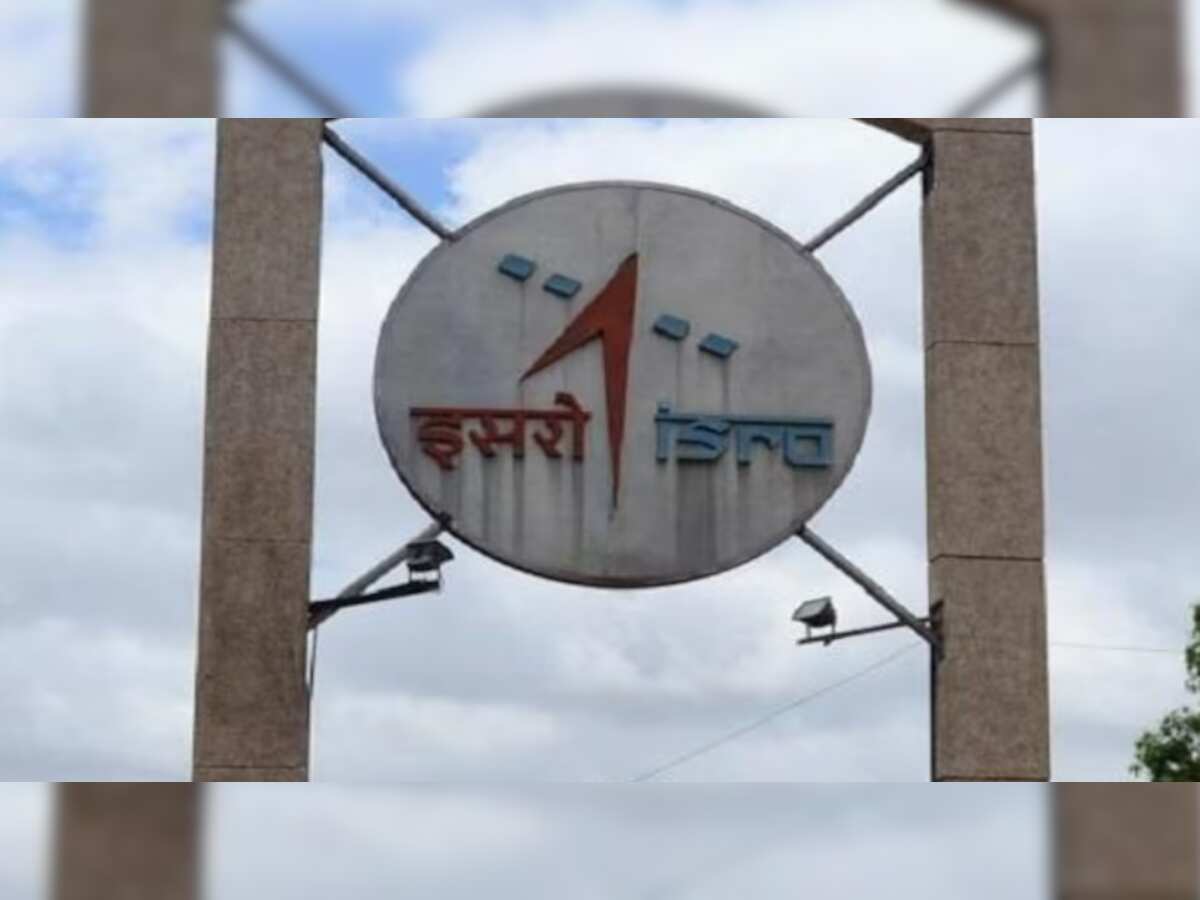 ISRO successfully launches its maiden X-Ray polarimeter satellite | Zee ...