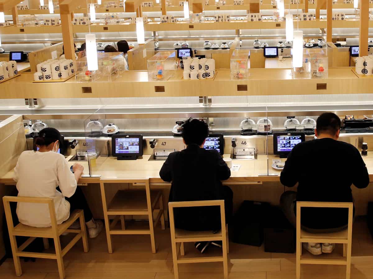 Japan service activity expands in December, led by strong new business ...