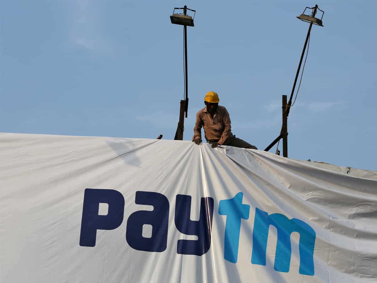 Paytm confirms resignation of director at banking arm | Zee Business