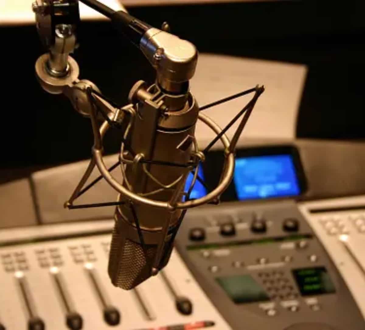 Pocket FM launches online reading platform Pocket Novel; to invest $40 ...