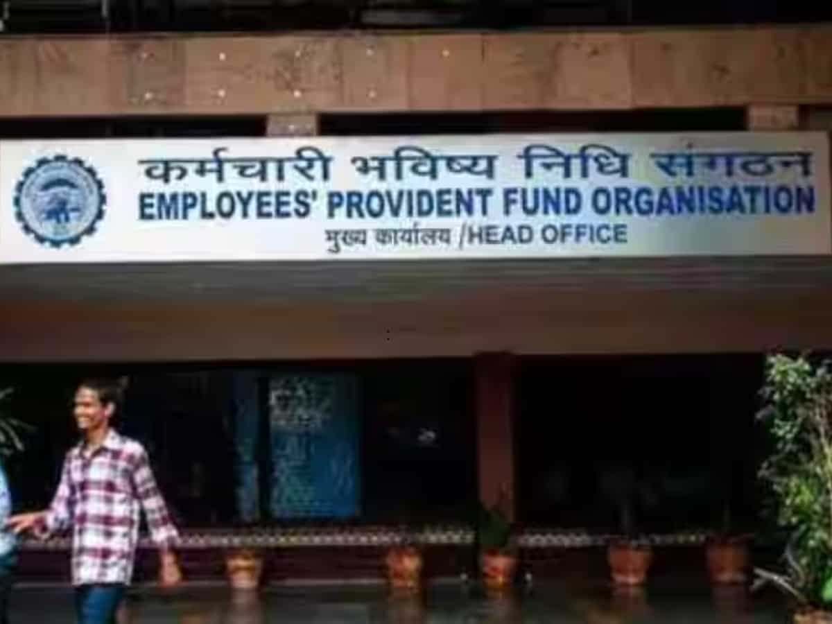 EPFO Warns Defaulter Employers: Not contributing to employee PF fund ...