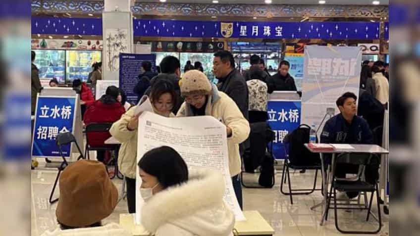 China warns overall pressure on employment yet to ease