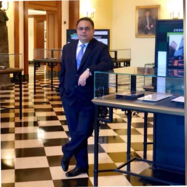 Axis Capital appoints Atul Mehra as MD & CEO | Zee Business