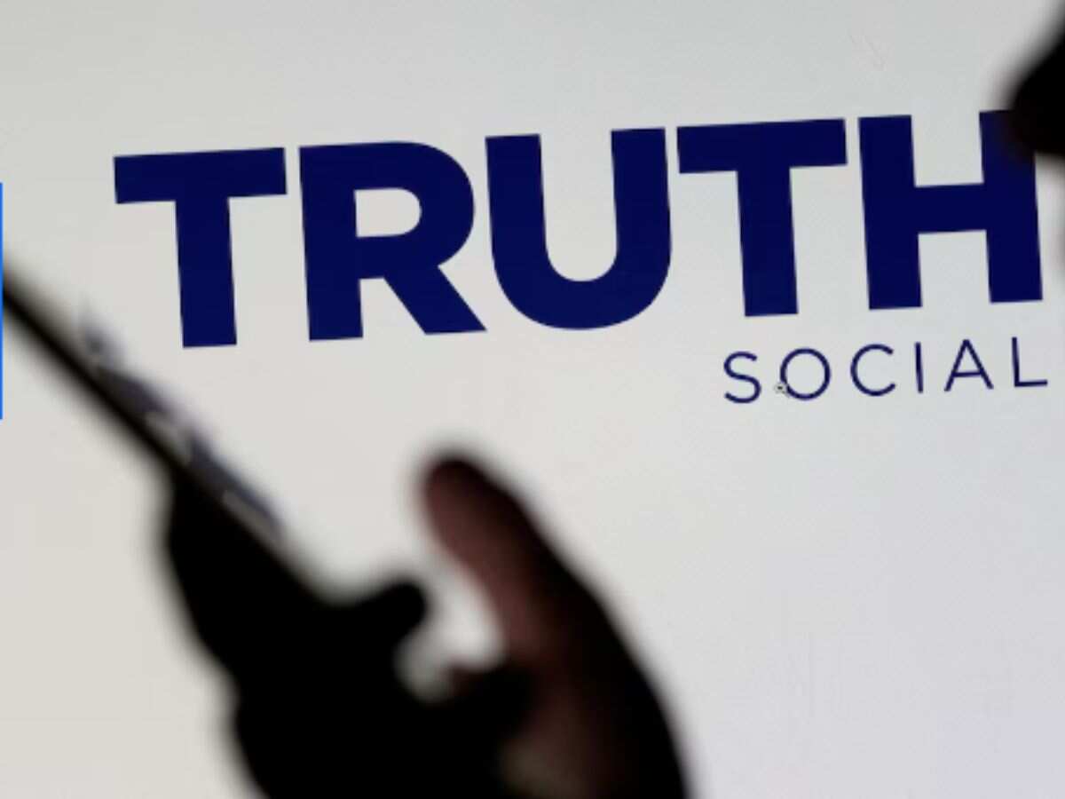 Trump Media shares plummet 21% days after debut | Zee Business