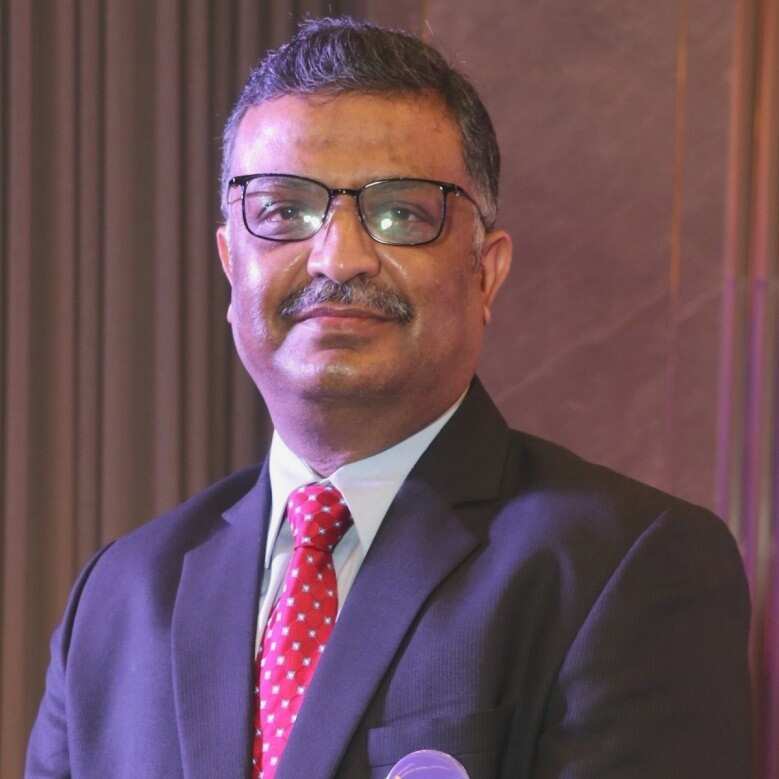 Dhananjay Singh takes over as MD Merck Life Science in India | Zee Business