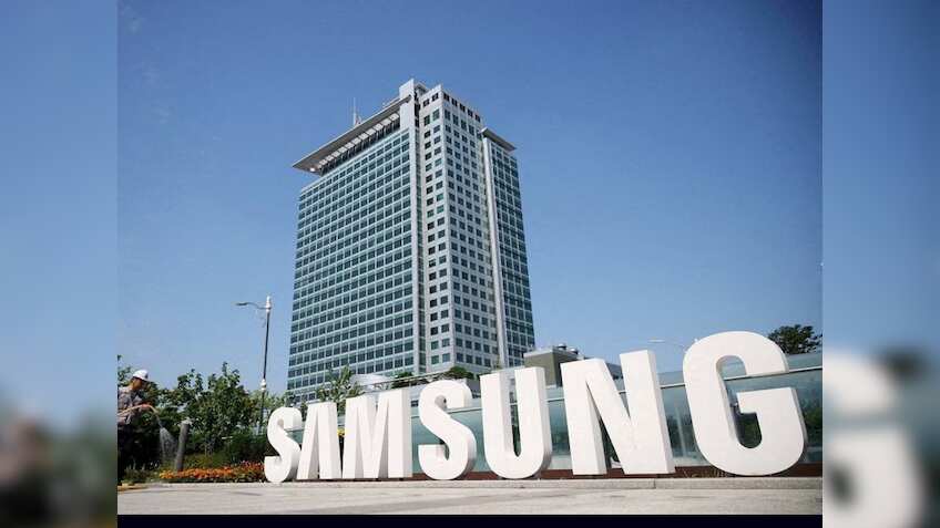 Samsung overtakes Apple as World's largest smartphone brand in Q1 2024