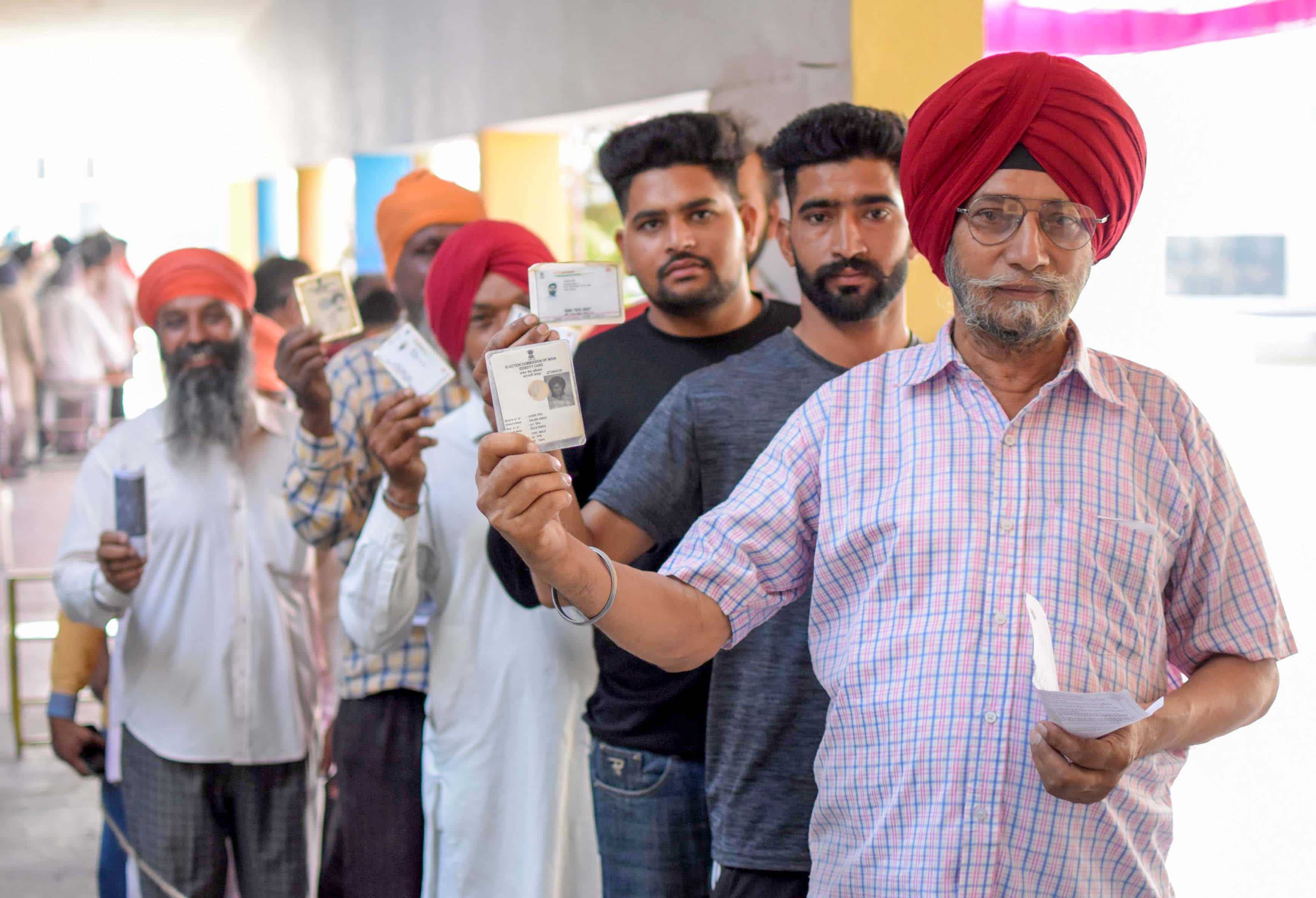 Lok Sabha Election Result 2024: Congress ahead in seven seats, AAP in ...