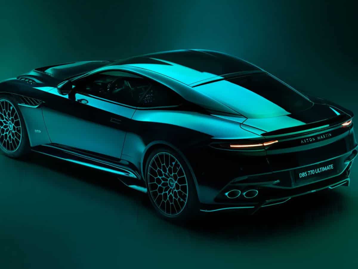 From Rolls Royce Phantom to Ferrari SF90 Stradale; luxury cars with ...