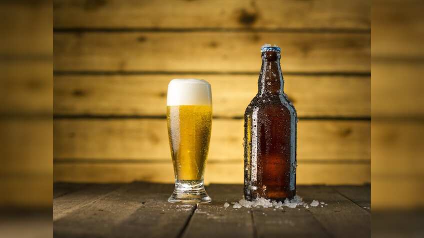 Beer sales touch record Rs 400 crore in Ghaziabad amid scorching summer ...
