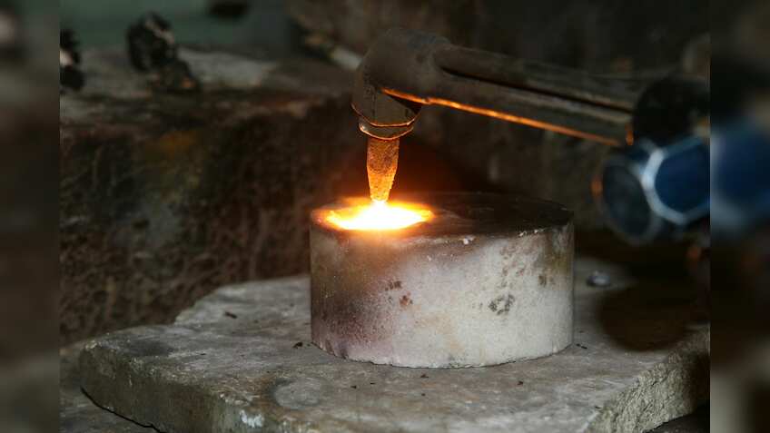 ICICI Securities initiates coverage on Vedanta with 'buy' rating ...