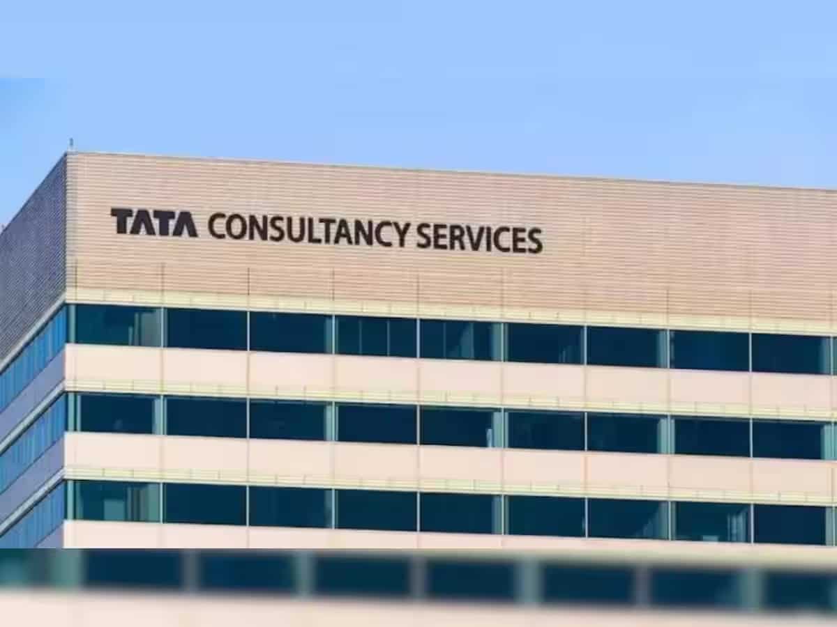 TCS Dividend 2024: 1000% interim dividend announced - Check record date and other details | Zee ...
