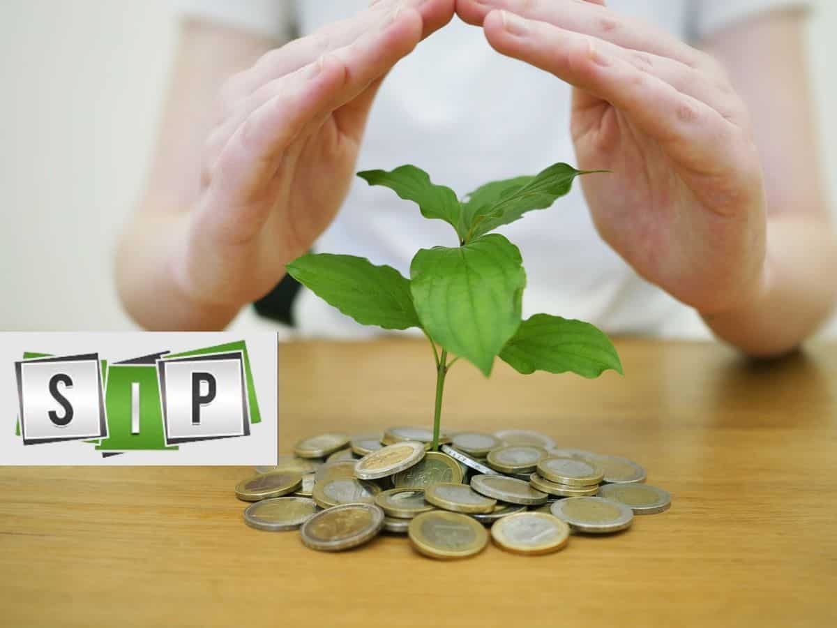 SIP Returns: How your Rs 10,000 and Rs 15,000 monthly SIPs can reach Rs ...