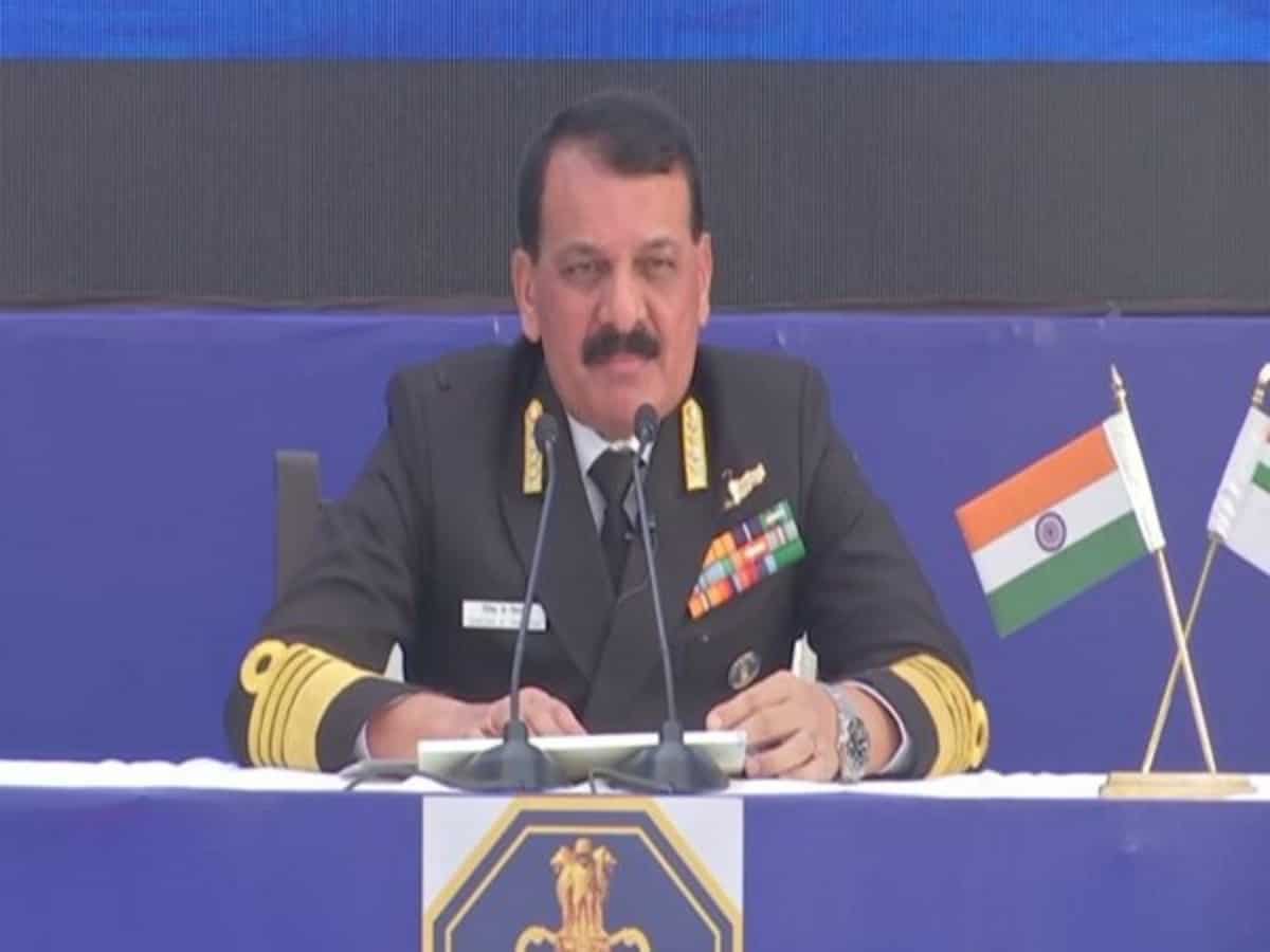 Indian Navy hopes to sign Rs 90,000 crore deals for 26 Rafale, 3 ...
