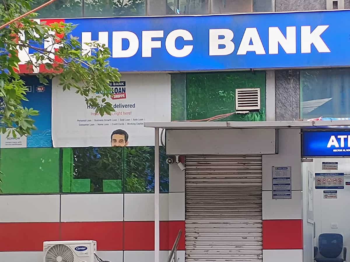 HDFC Bank declines after hitting all-time highs for past 2 sessions: Should you buy, sell or ...