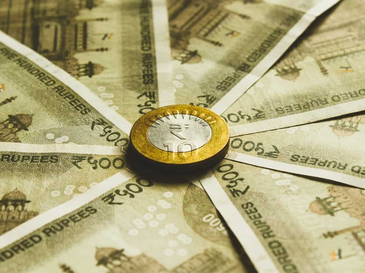 Power of compounding: How long will it take for Rs 5 lakh to turn into ...