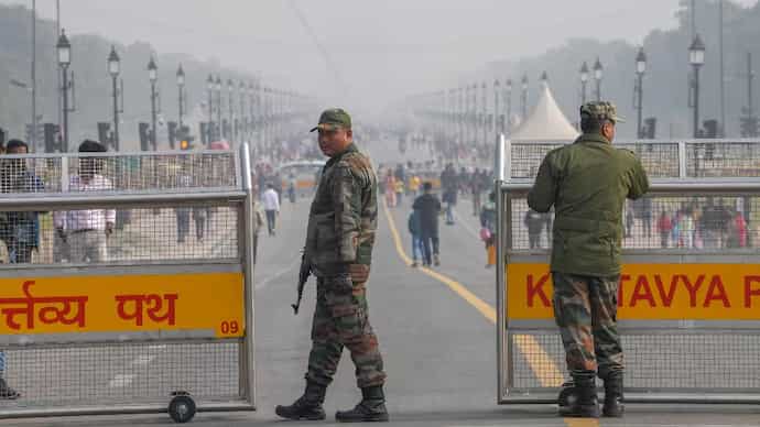 Delhi-NCR News: CAQM lifts GRAP-3 restrictions as air quality improves ...