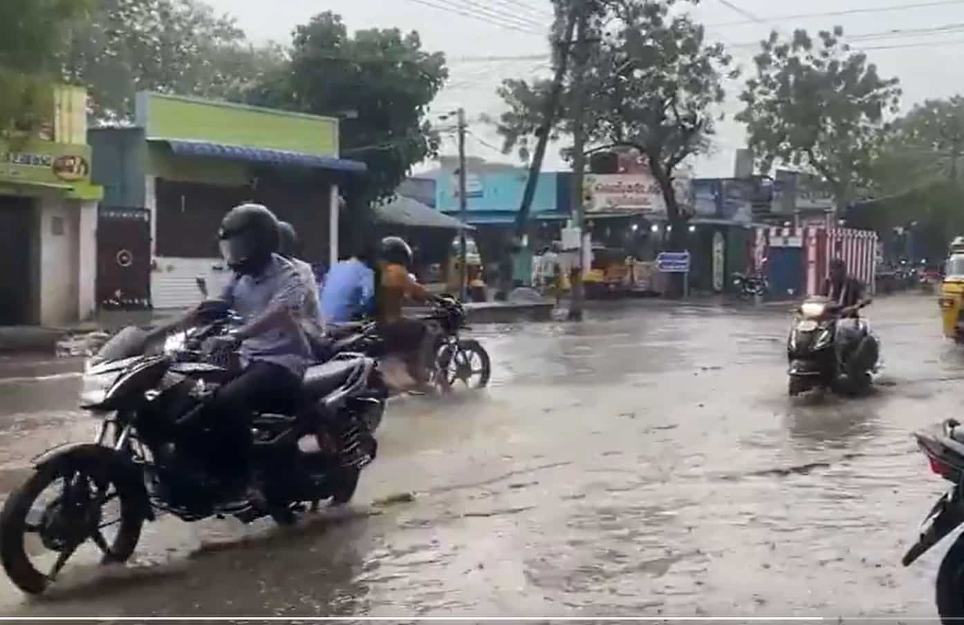 Tamil Nadu Rains: IMD issues orange alert as heavy rainfall lashes several districts; Chennai on ...