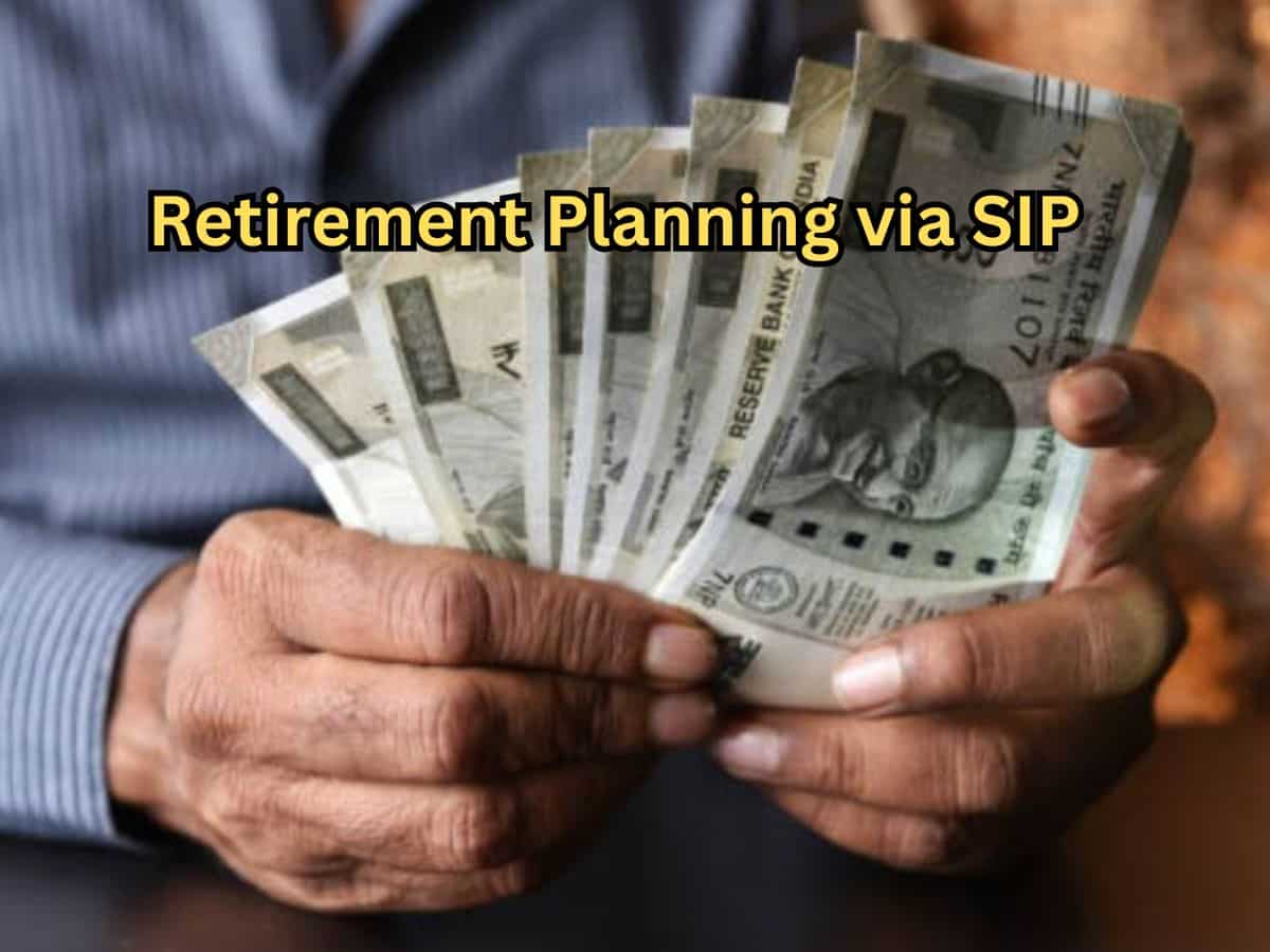 Retirement Planning via SIP: How much should you invest monthly to ...