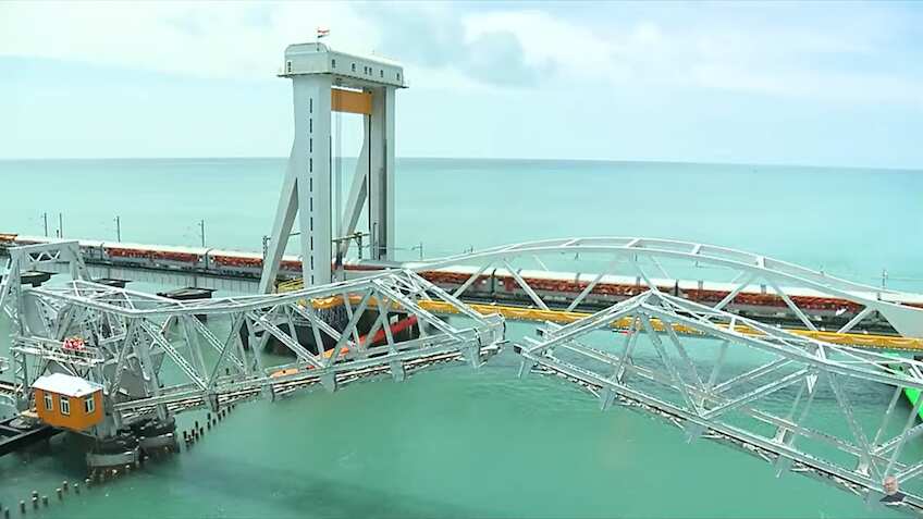 PM Modi in Rameswaram, TN: India gets its first vertical lift sea ...