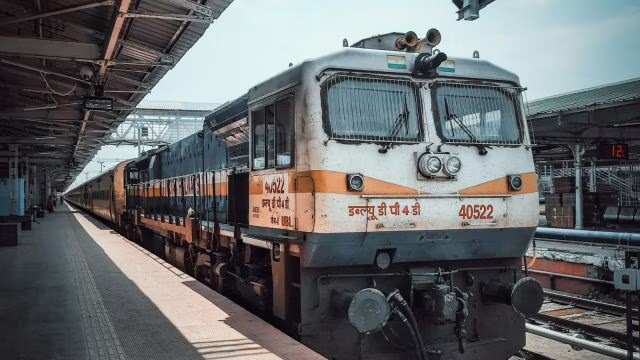 Is IRCTC changing Tatkal booking timings from April 15? Here's ...