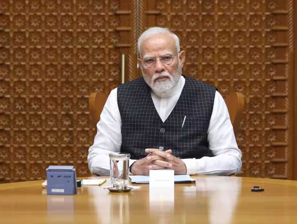 PM Modi's emergency war room meet in progress, decisive strike on ...