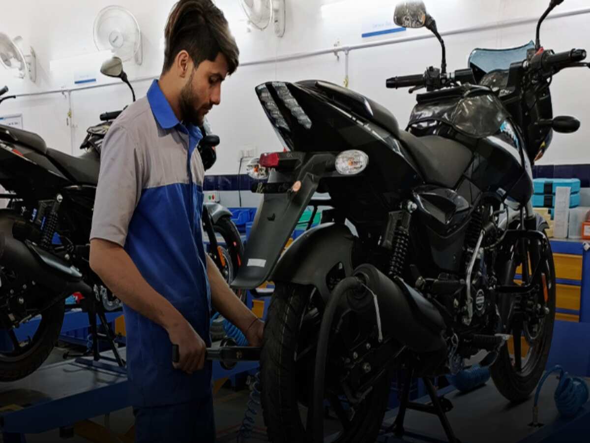 Bajaj Auto Q4 FY25 Results: PAT, revenue, margin almost in line with ...