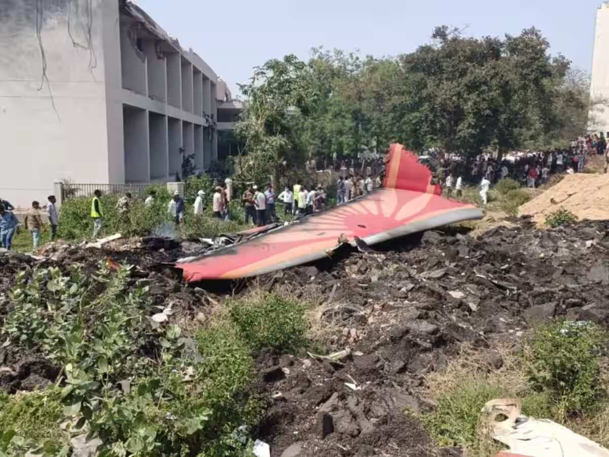 Ahmedabad Plane Crash: Air India flight bursts into flames after ...