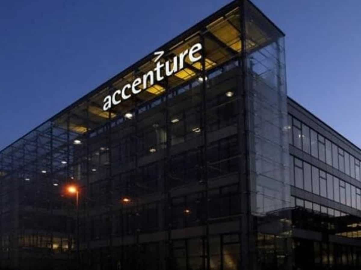 Accenture beats Q3 estimates with 8% growth, raises FY26 guidance ...